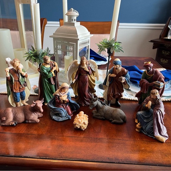 Holiday | 1 Piece Nativity Set | Poshmark
